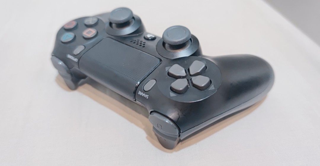 Original Dualshock 4 V2, Video Gaming, Gaming Accessories, Controllers ...