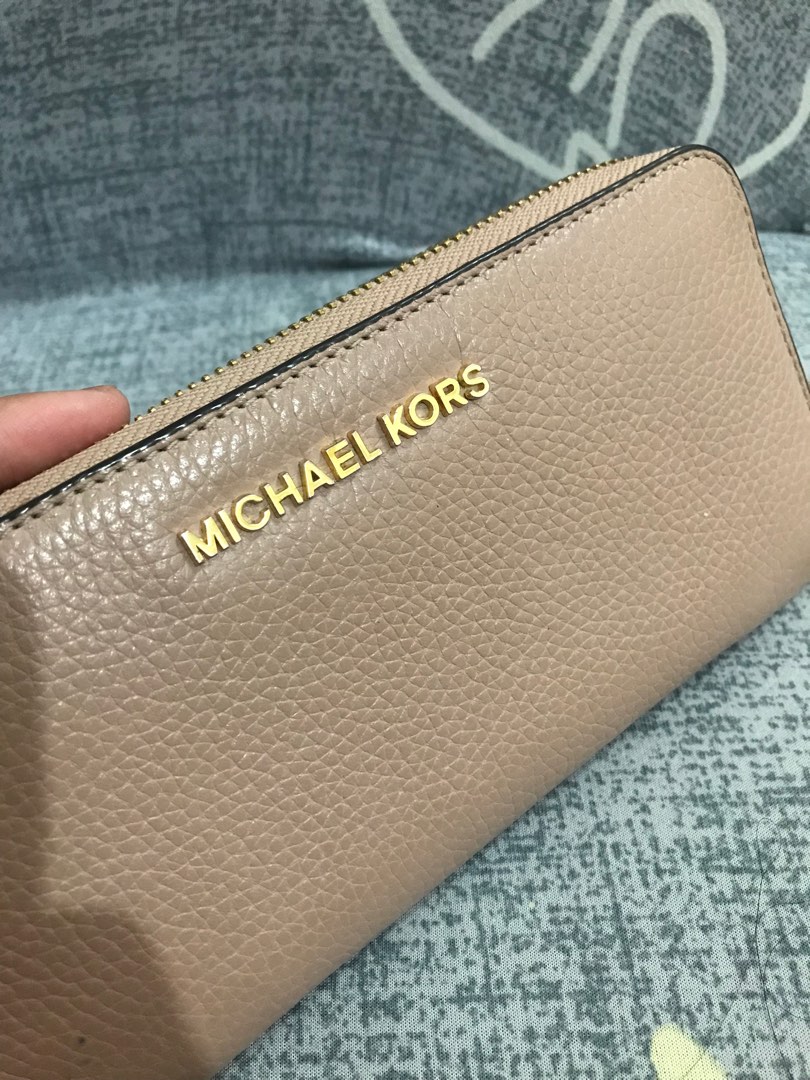 Original Mk wallet on Carousell