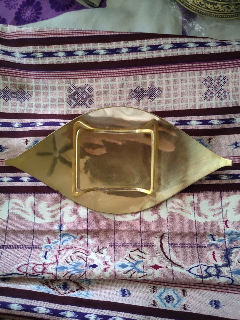 Pending Busana Melayu, Men's Fashion, Watches & Accessories, Belts on ...