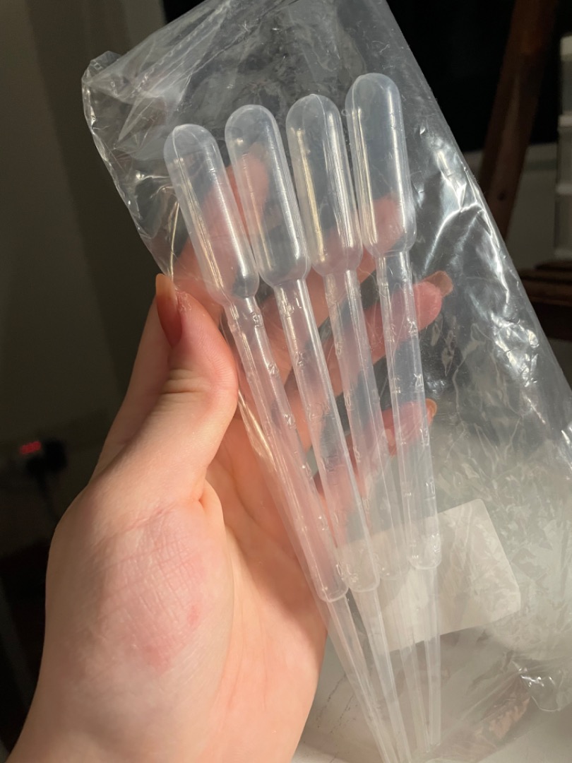 Plastic pipettes, Hobbies & Toys, Stationery & Craft, Craft Supplies ...