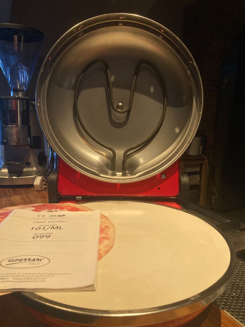Portable and Compact Pizza oven - G3 Ferrari, Pizza Express, TV & Home ...