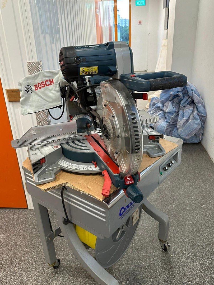 Preloved Bosch GCM 12 GDL circular / mitre saw (self collect ...