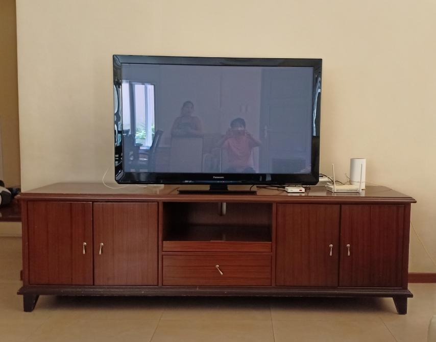 Preloved TV Cabinet, Furniture & Home Living, Furniture, Shelves ...