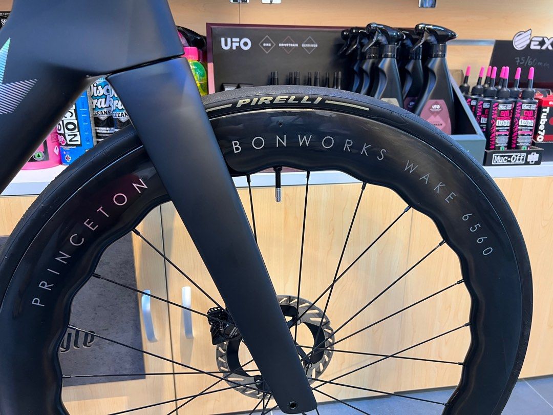 [RIS] Trek Madone SLR Gen 7 w/ Dura-Ace Di2 R9270 & PCW Wake 6560 ...