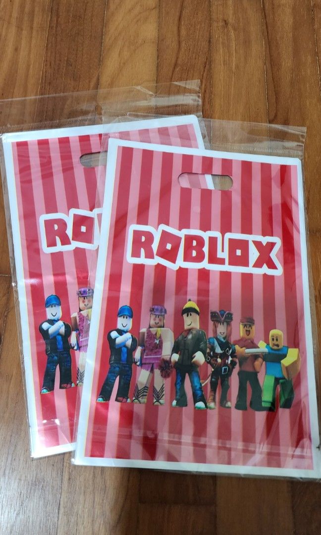 Roblox Party Deco Set, Hobbies & Toys, Stationery & Craft, Occasions ...