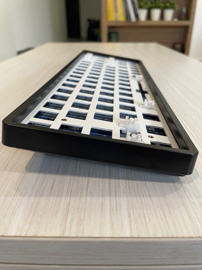 Royal Kludge RKG68 Barebone (Black), Computers & Tech, Parts ...