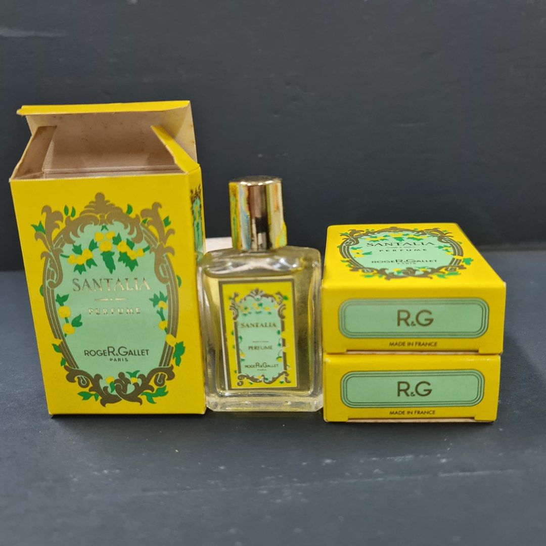 Santalia Original perfume, popular with peranakan community, Beauty ...