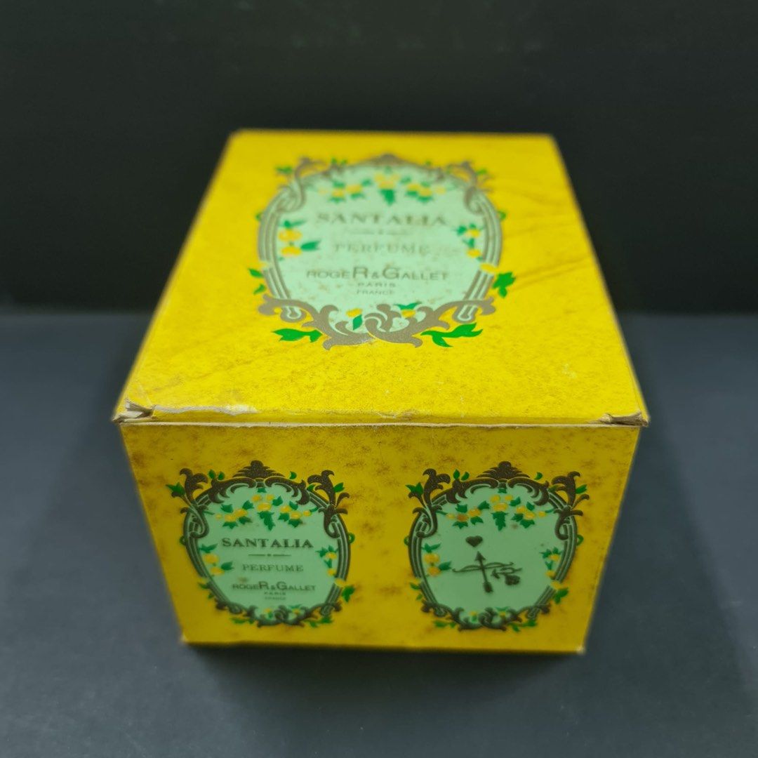 Santalia Original perfume, popular with peranakan community, Beauty ...