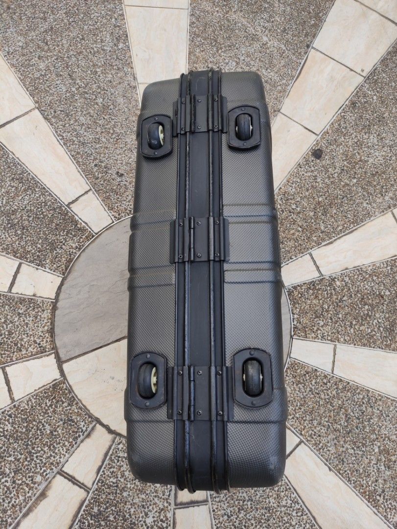 Satchi Club 4 Roller Wheels 25 Inches Vintage Luggage, Hobbies & Toys ...