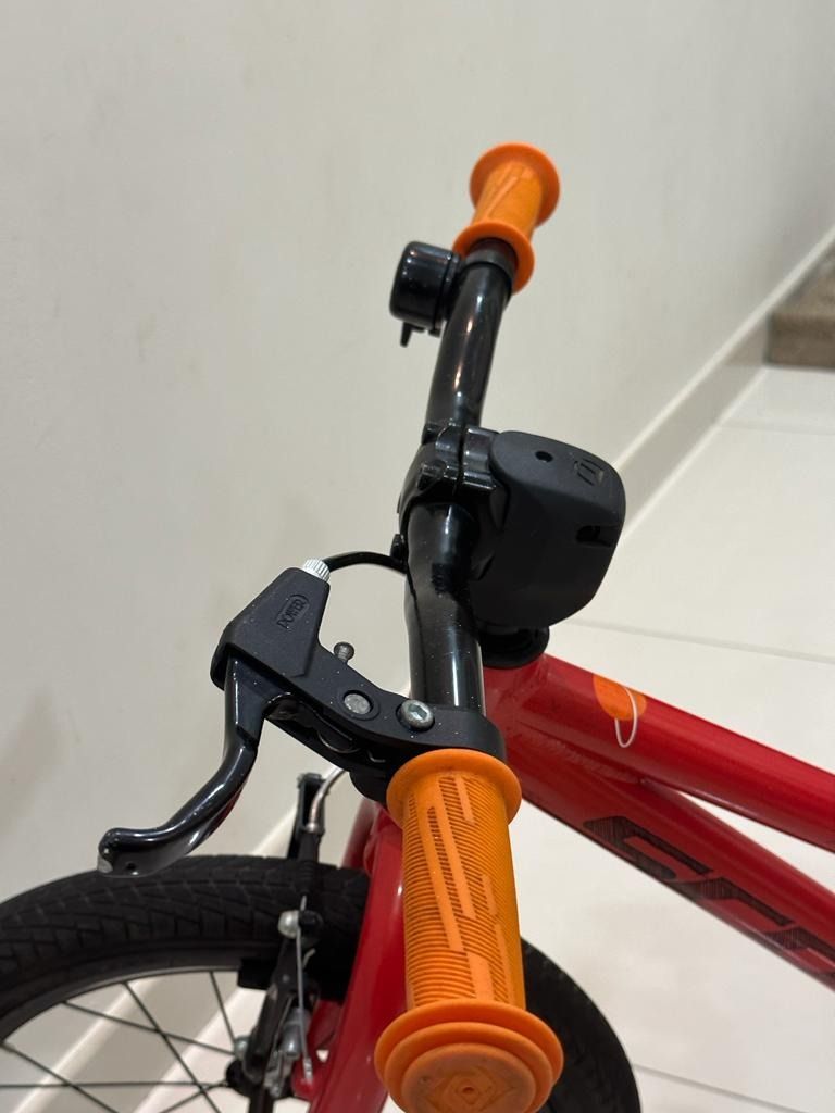 Scott Roxter 16 inch Red Bicycle, Sports Equipment, Bicycles & Parts ...