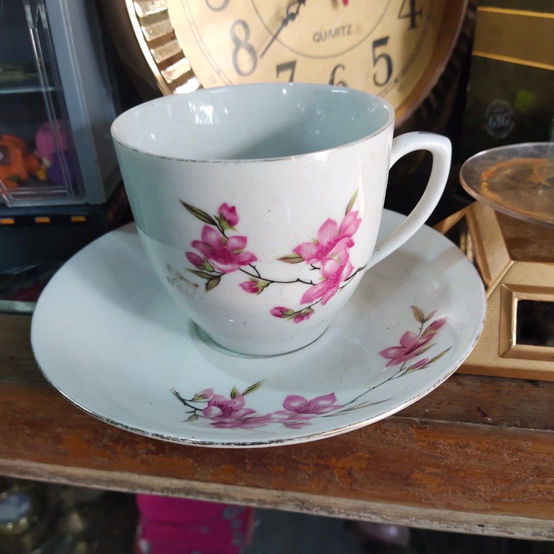 Set cawan dan alas bunga sakura #PKk, Hobbies & Toys, Collectibles ...