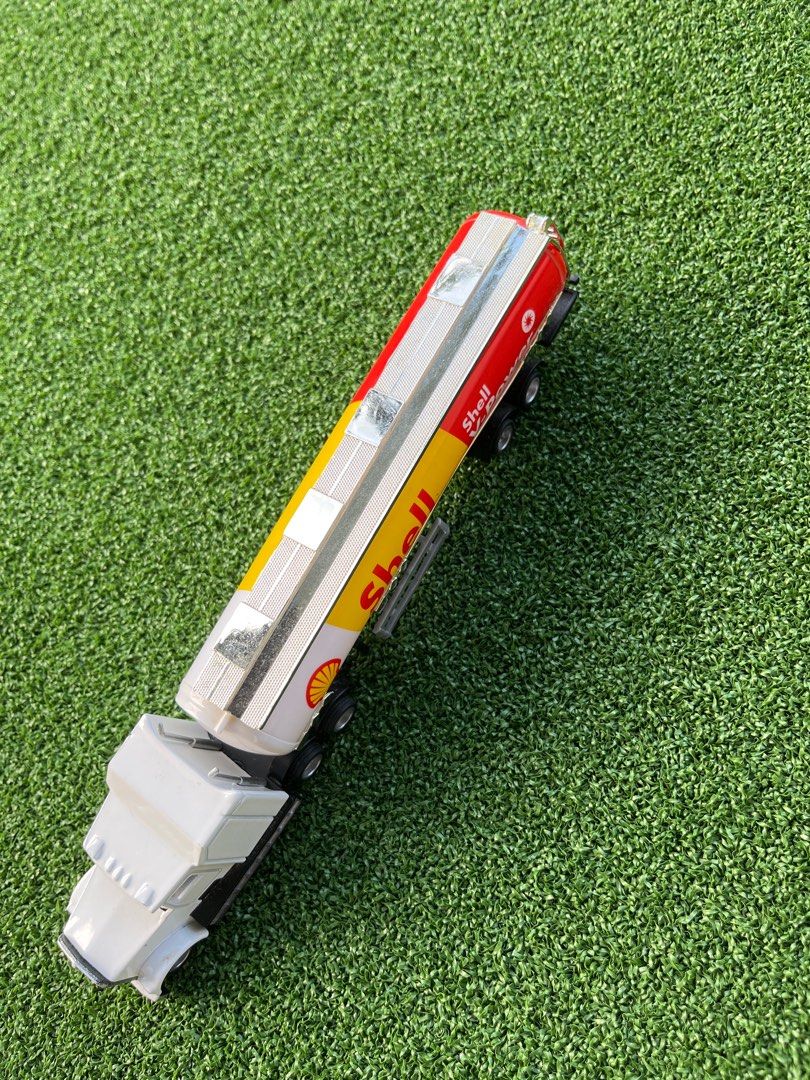Shell v-power truck, Hobbies & Toys, Toys & Games on Carousell
