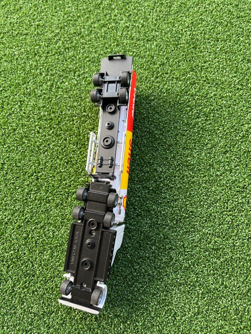 Shell v-power truck, Hobbies & Toys, Toys & Games on Carousell