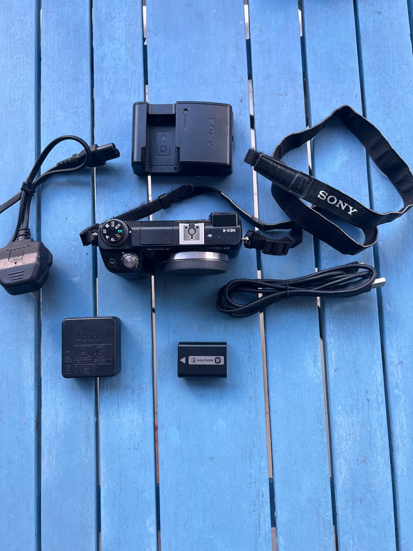 Sony Alpha Nex 6 Camera Body Only Photography Cameras On Carousell