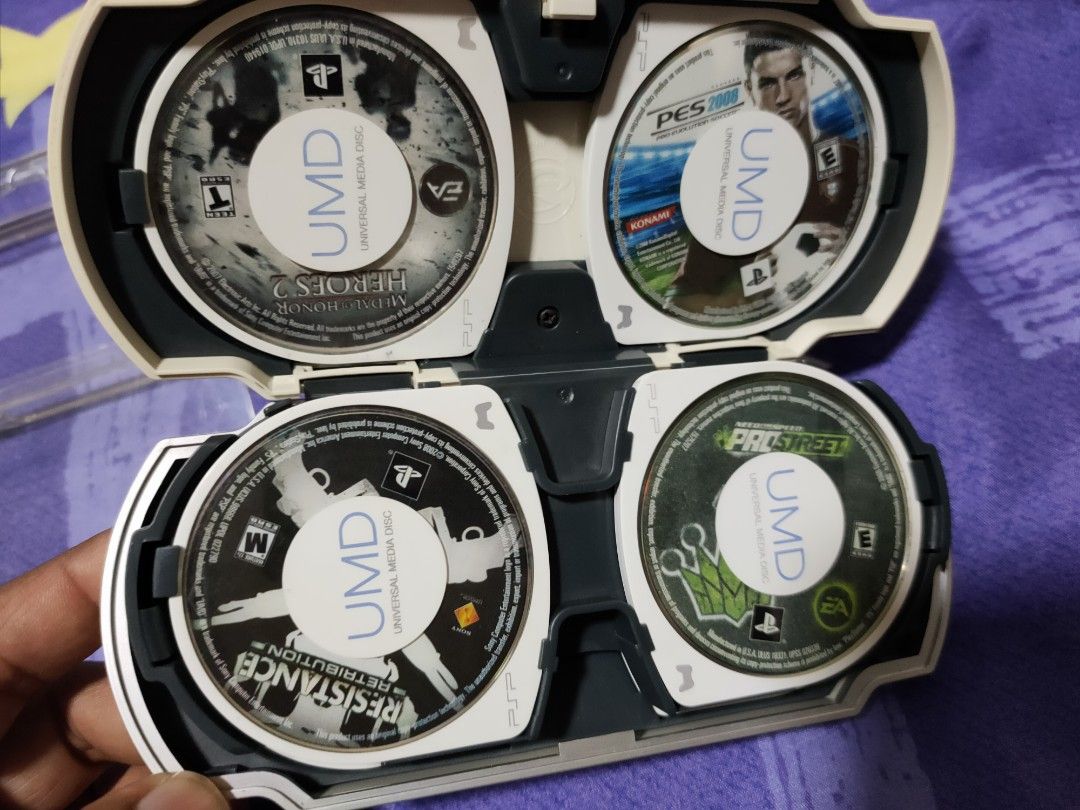 SONY PSP with 10 discs for CLEARANCE SALE, Video Gaming, Video Game ...