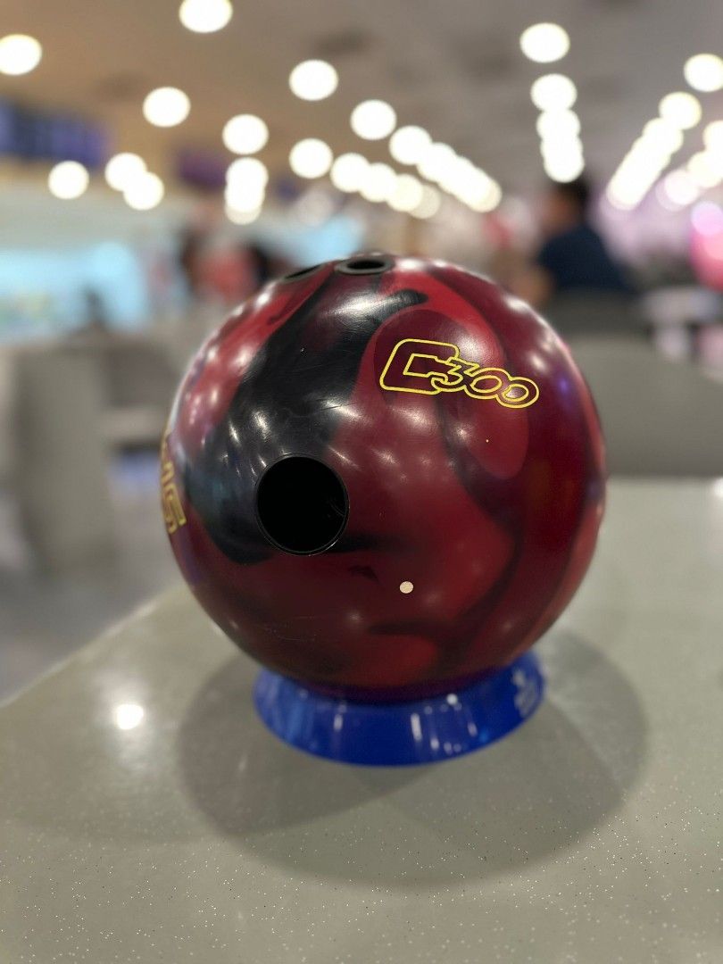 Speed bowling ball, Sports Equipment, Sports & Games, Billiards ...