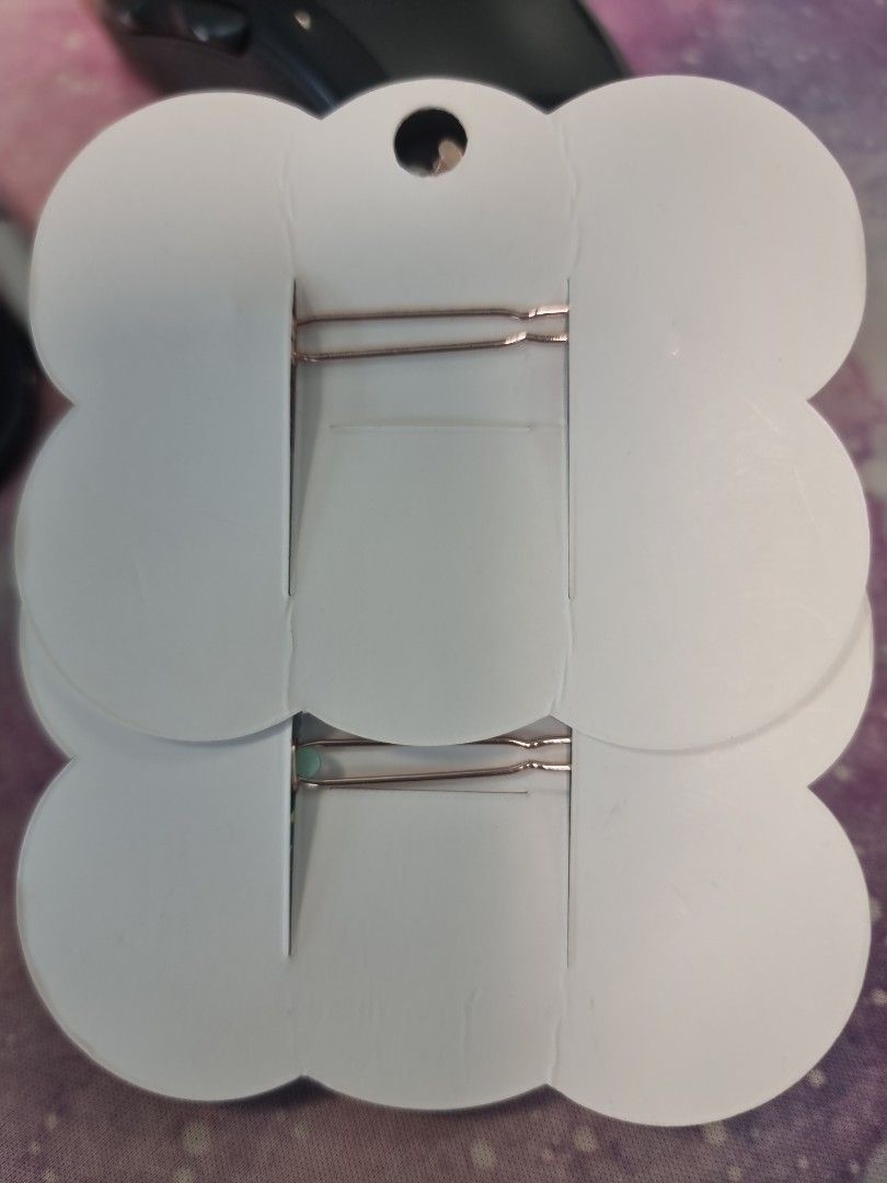 Starry Hair clip, Women's Fashion, Watches & Accessories, Hair ...