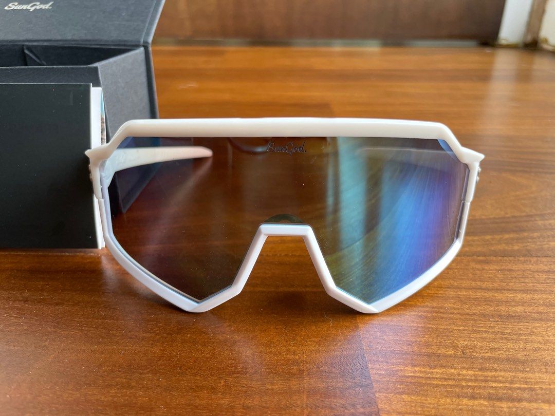 Sungod Vulcans All White, Men's Fashion, Watches & Accessories ...