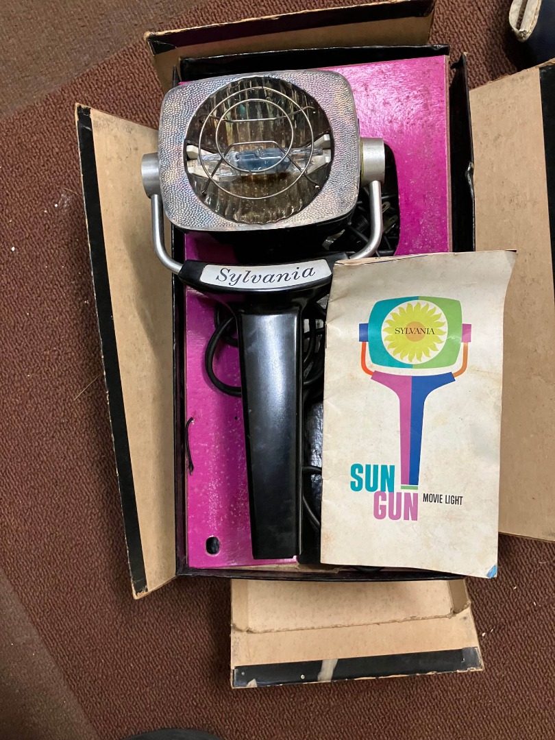 Sylvania Sun Gun vintage movie light in original packing 110V still ...