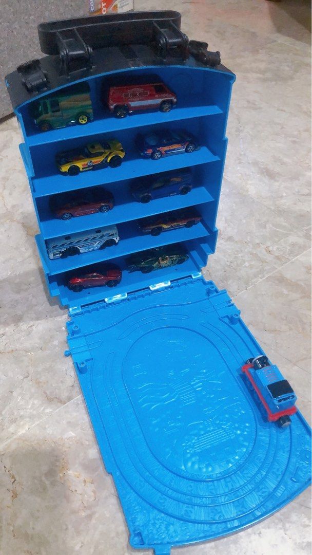 Thomas carry case - bundle with all the hot wheels car, Toys ...