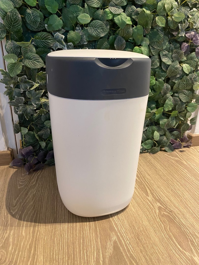 Tommee Tippee Sangenic Twist & Click Advanced Diaper Disposal Bin, Babies & Kids, Bathing ...