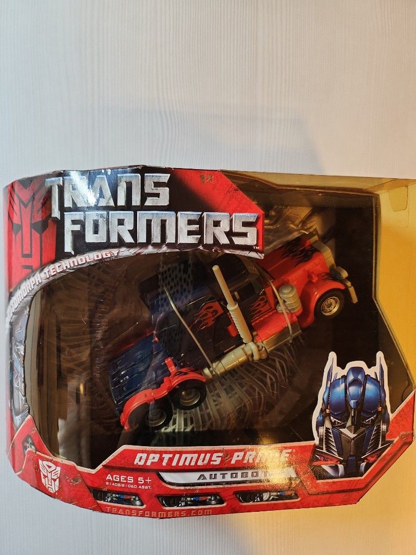 Transformers Optimus Prime Autobot, Hobbies & Toys, Toys & Games on ...