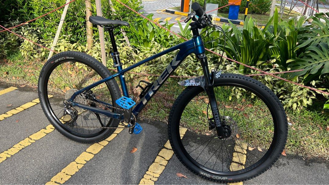 Trek X caliber mountain bike small size with upgrades, Sports Equipment ...
