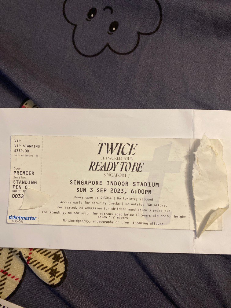 Twice concert ticket (Day 2 VIP)Pen C, Tickets & Vouchers, Event ...