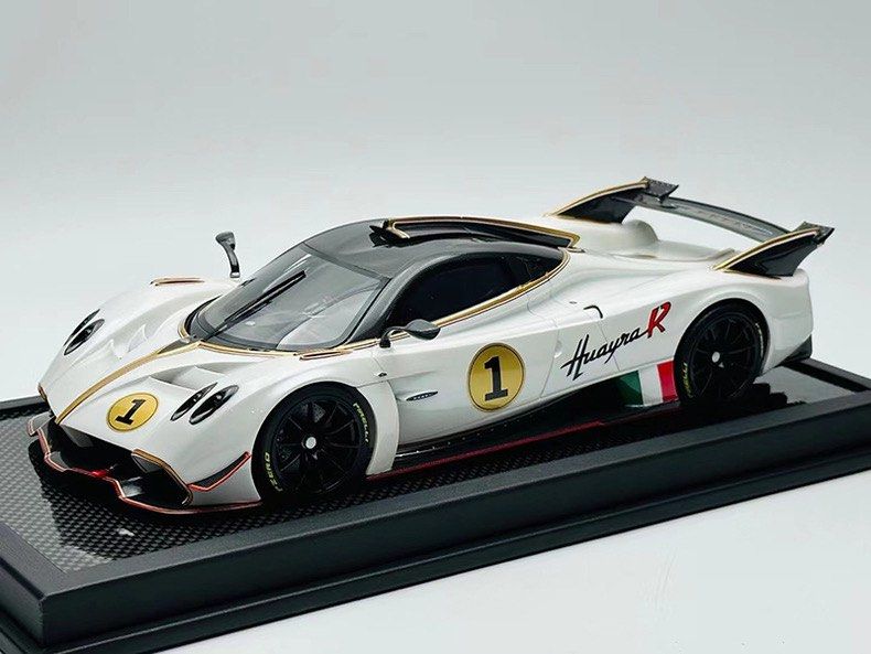 1/18 VIP Model Pagani Huayra R (comes with display case), Hobbies ...