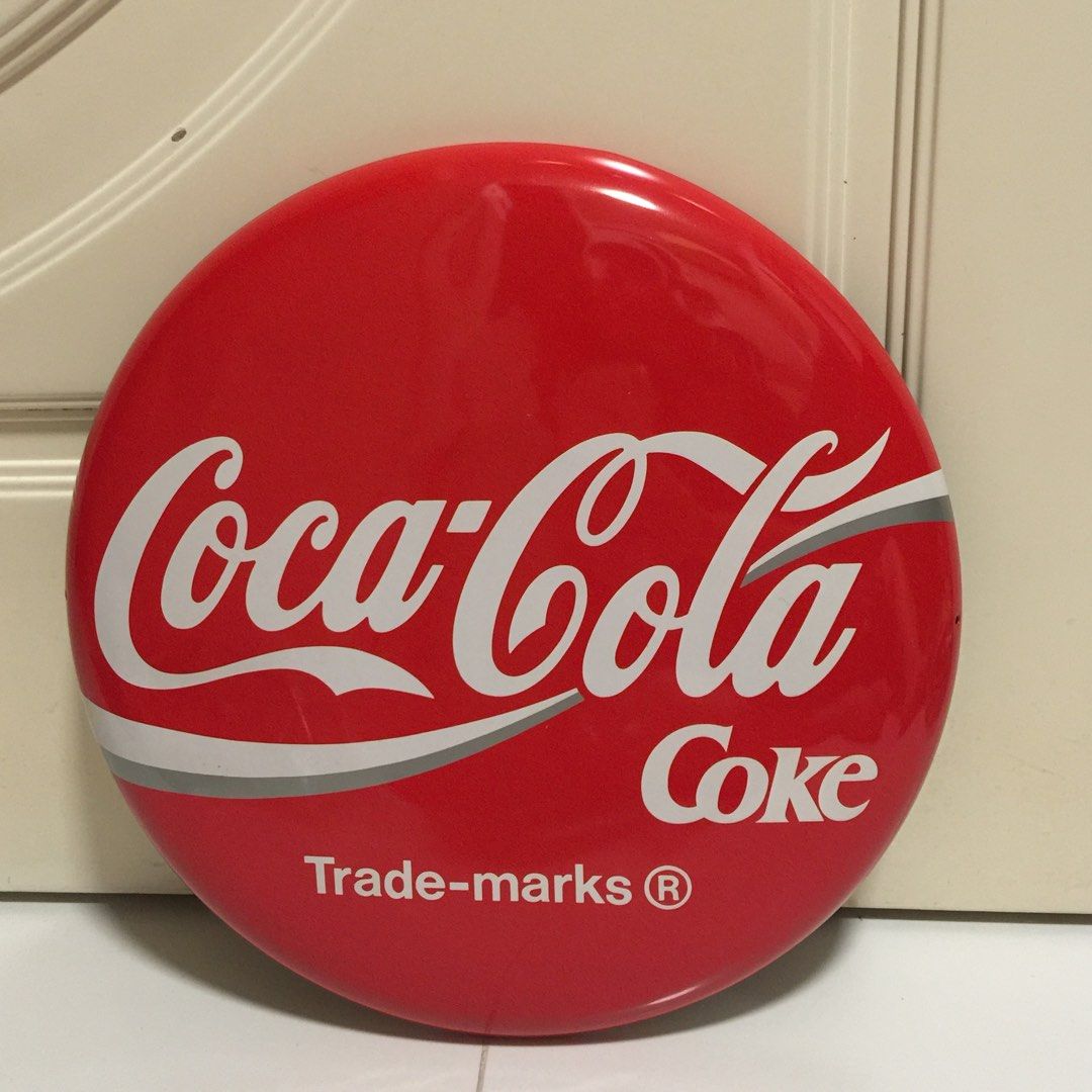 中古 經典圓形可口可樂 Coca-Cola Coke Trade-marks 金屬掛飾 90年代產品, 興趣及遊戲, 收藏品及紀念品, 古董 ...