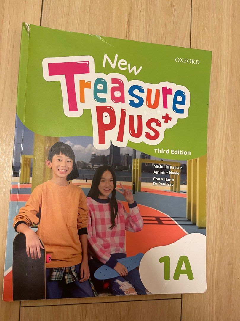 中一英文書 New Treasure plus+ 1A. 1B, 興趣及遊戲, 書本 & 文具, 教科書 - Carousell
