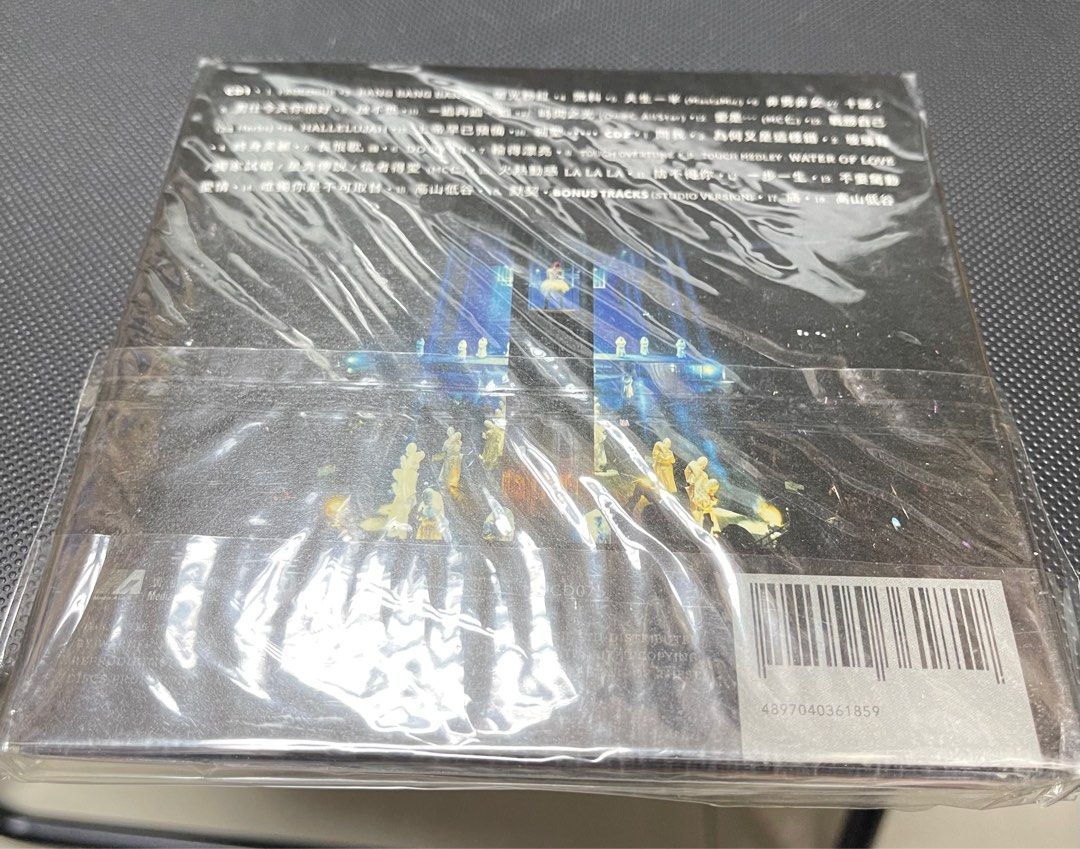 鄭秀文 Touch Mi World Tour Live 2CD 鄭秀文 touch mi 2CD 全新未開封 Live CD加附兩首 ...