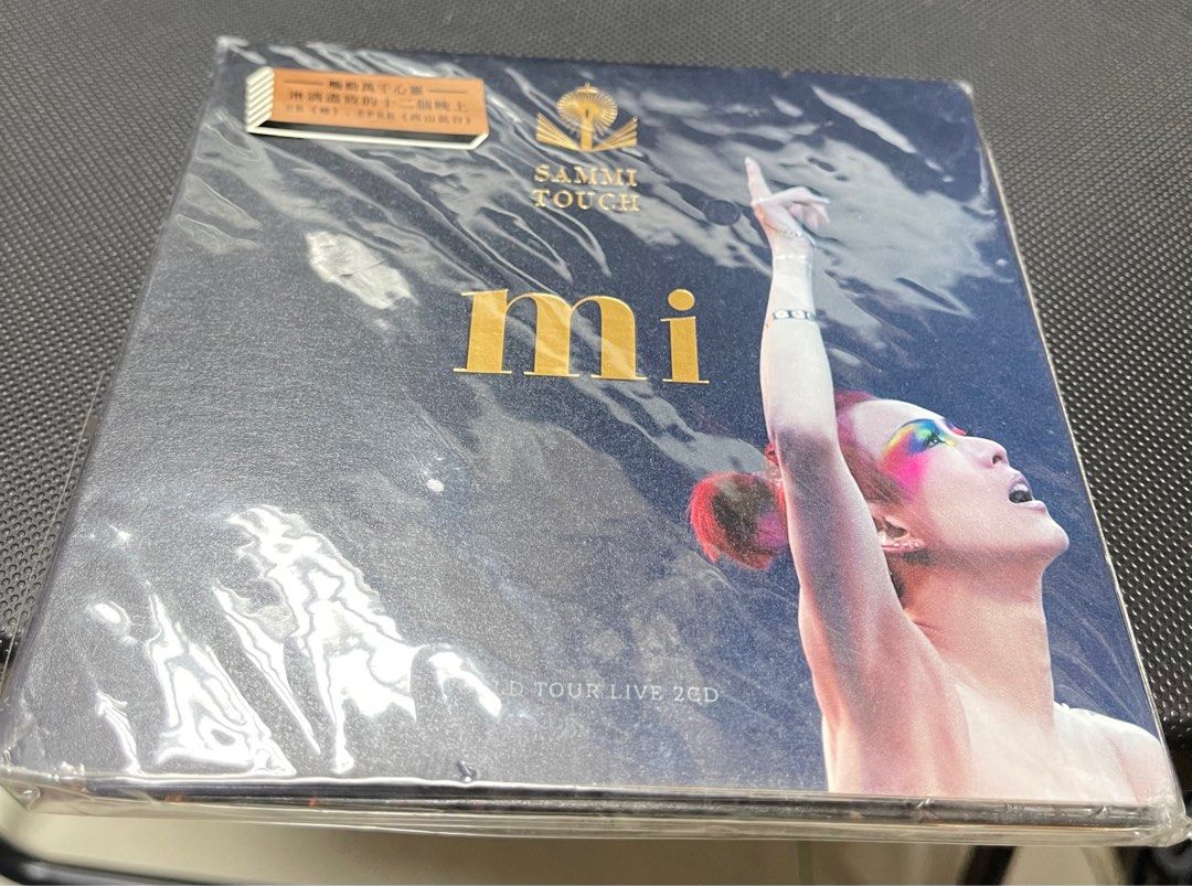 鄭秀文 Touch Mi World Tour Live 2CD 鄭秀文 touch mi 2CD 全新未開封 Live CD加附兩首Bonus track（「痛」和「高山低谷」錄音室版本 ...