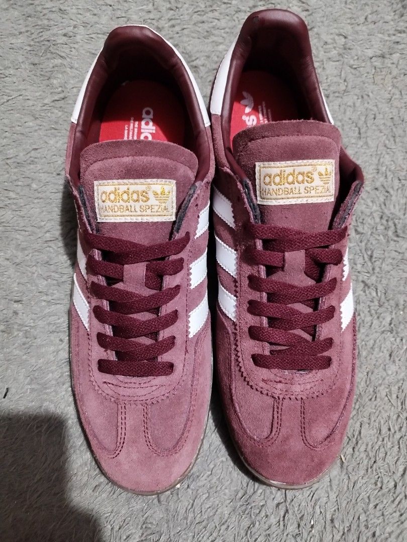 Adidas Spezial Burgundy Size 42 2/3, Fesyen Pria, Sepatu , Sneakers di ...
