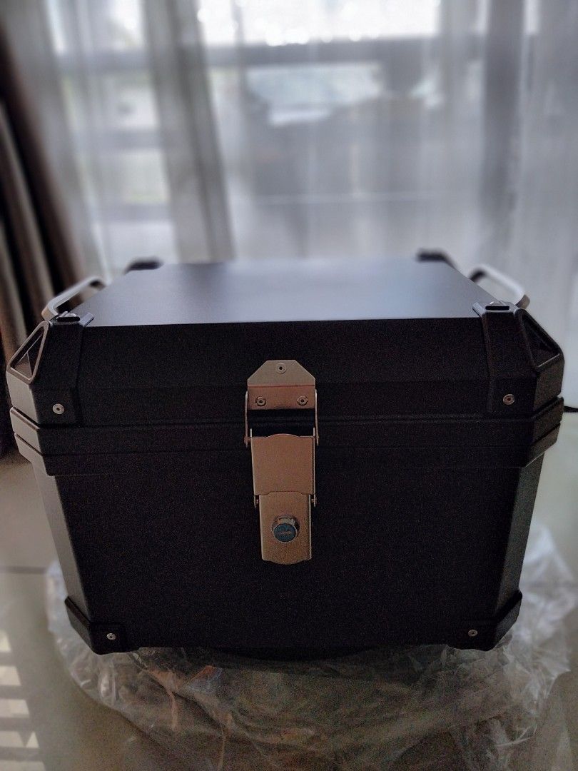 Box motor aluminium design, Auto Accessories on Carousell