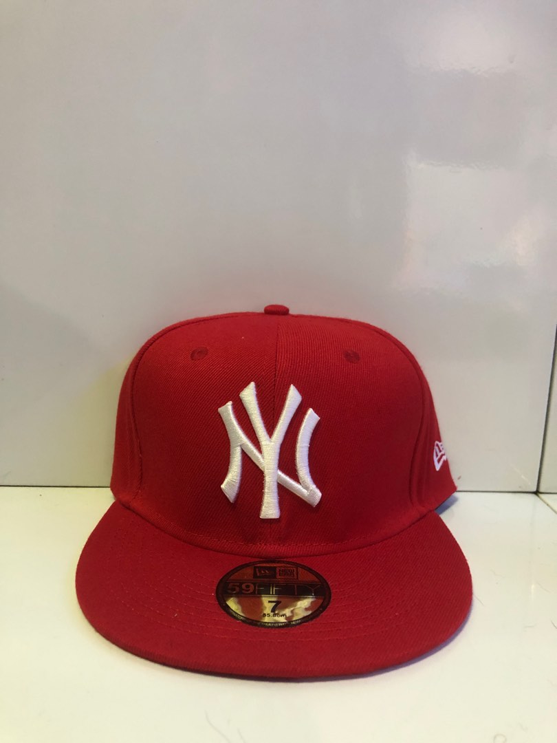 CLOSE CAP, Men's Fashion, Watches & Accessories, Caps & Hats on Carousell