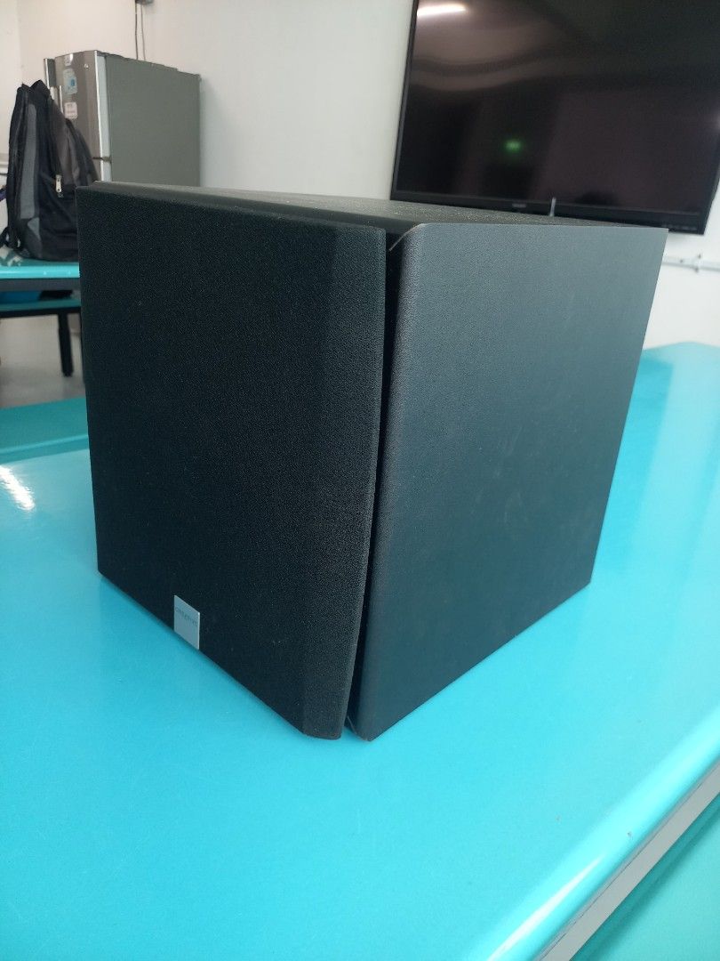 Creative woofer, Audio, Soundbars, Speakers & Amplifiers on Carousell