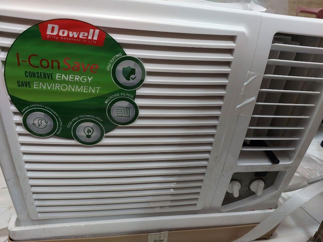 DOWELL window type aircon .75HP on Carousell