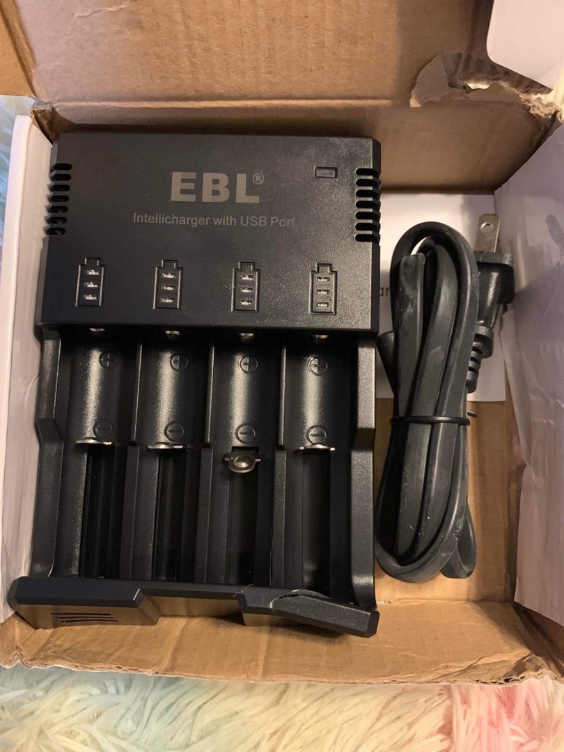 EBL iQuick Intellicharger with USB Port 600 pesos, Mobile Phones & Gadgets, Mobile & Gadget ...