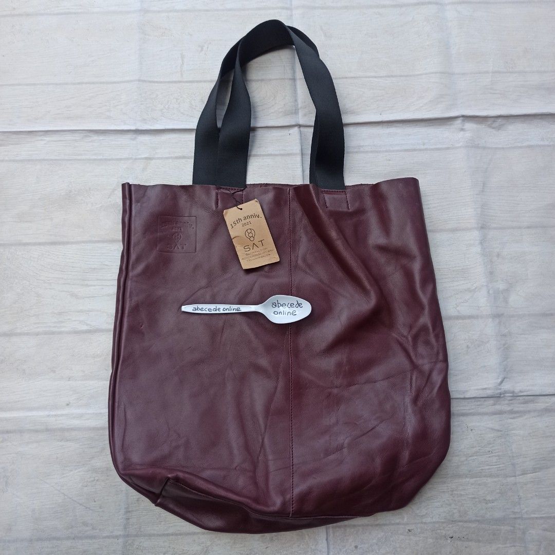 Ecco tannery series 001 leather tote bag, Fesyen Wanita, Tas & Dompet ...