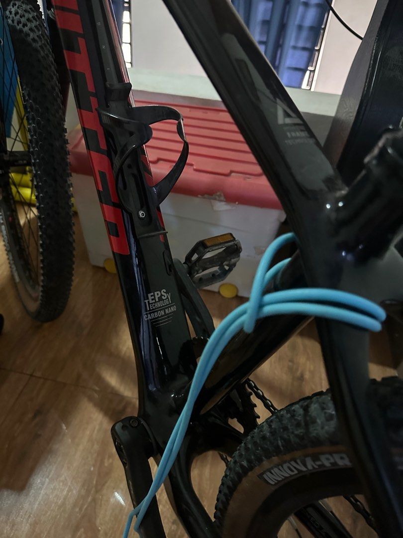 For Sale: TWITTER CARBON HARD TAIL MTB on Carousell