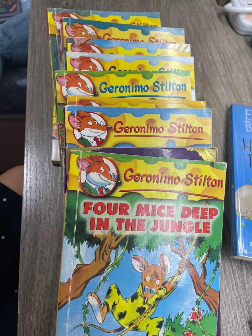 Geronimo Stilton Books, Announcements on Carousell
