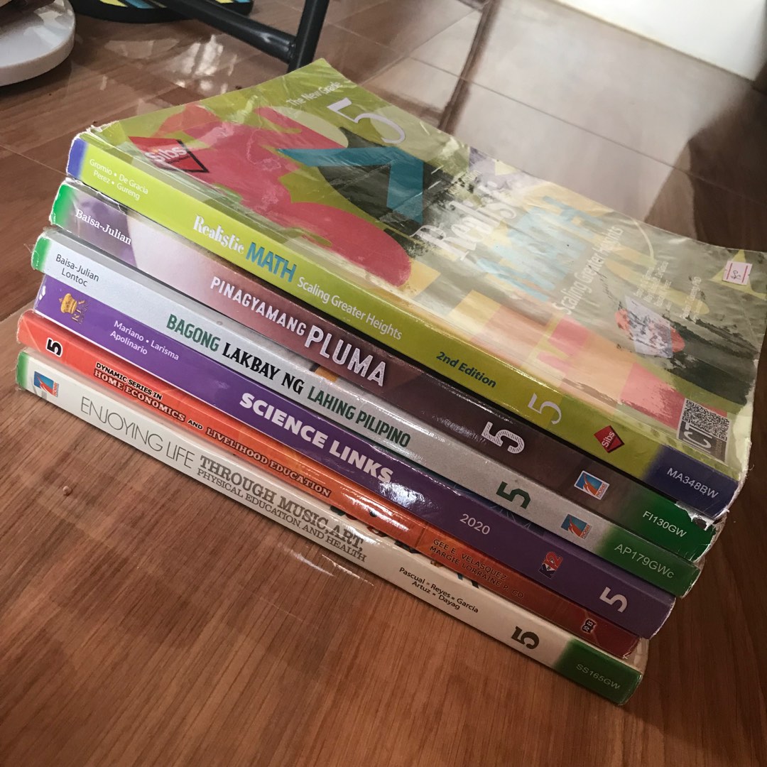 Grade 5 books, Hobbies & Toys, Books & Magazines, Textbooks on Carousell