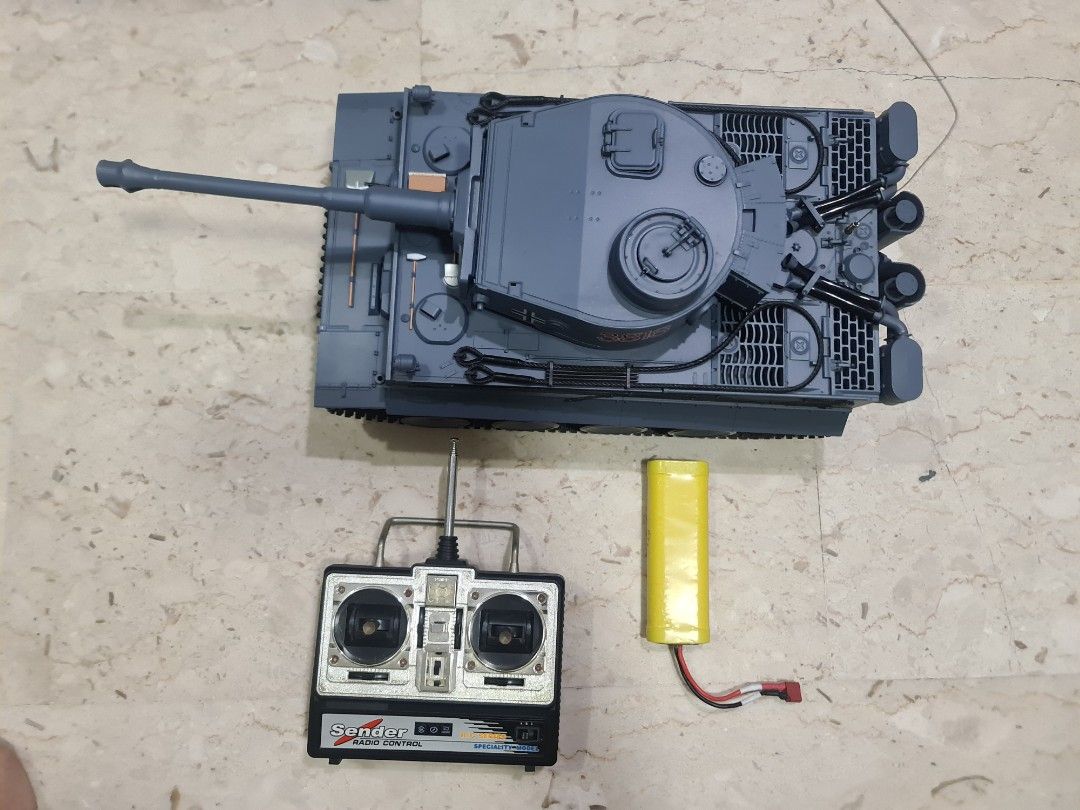 Henglong 1/16 Tiger 1 Tank RC, Hobbies & Toys, Toys & Games on Carousell