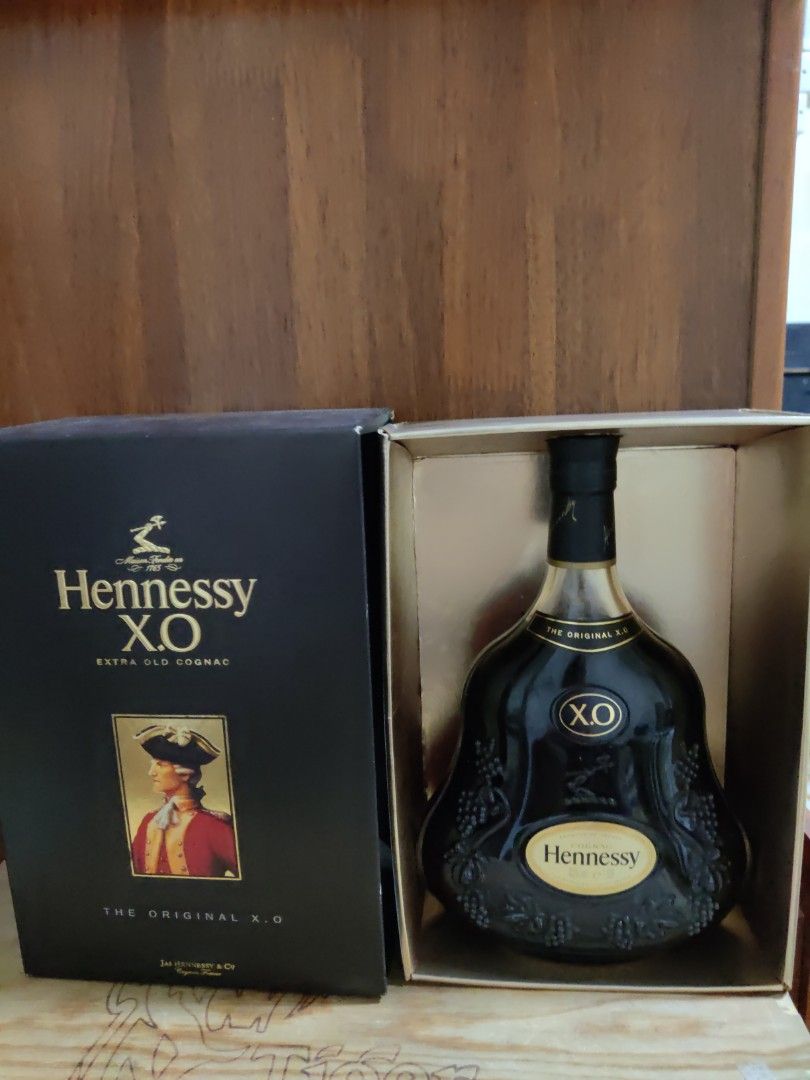 Hennessy XO 1 LITER, Food & Drinks, Alcoholic Beverages on Carousell