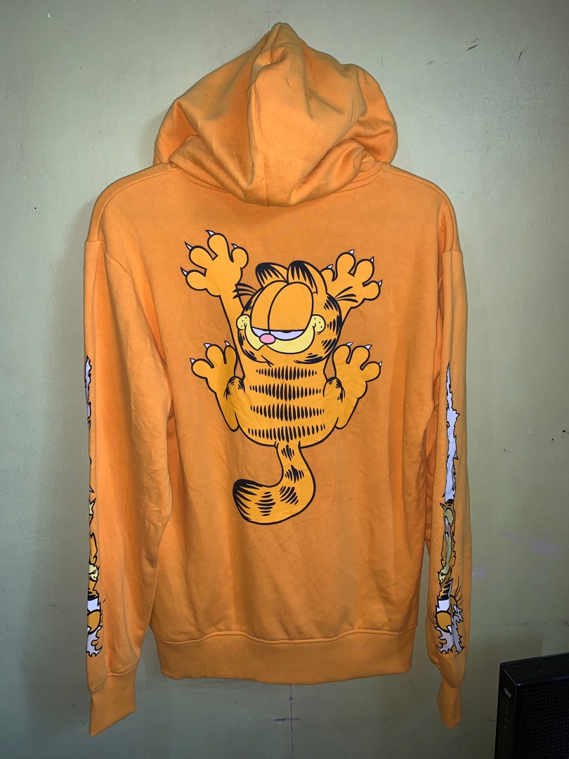 H&M collab with garfield on Carousell