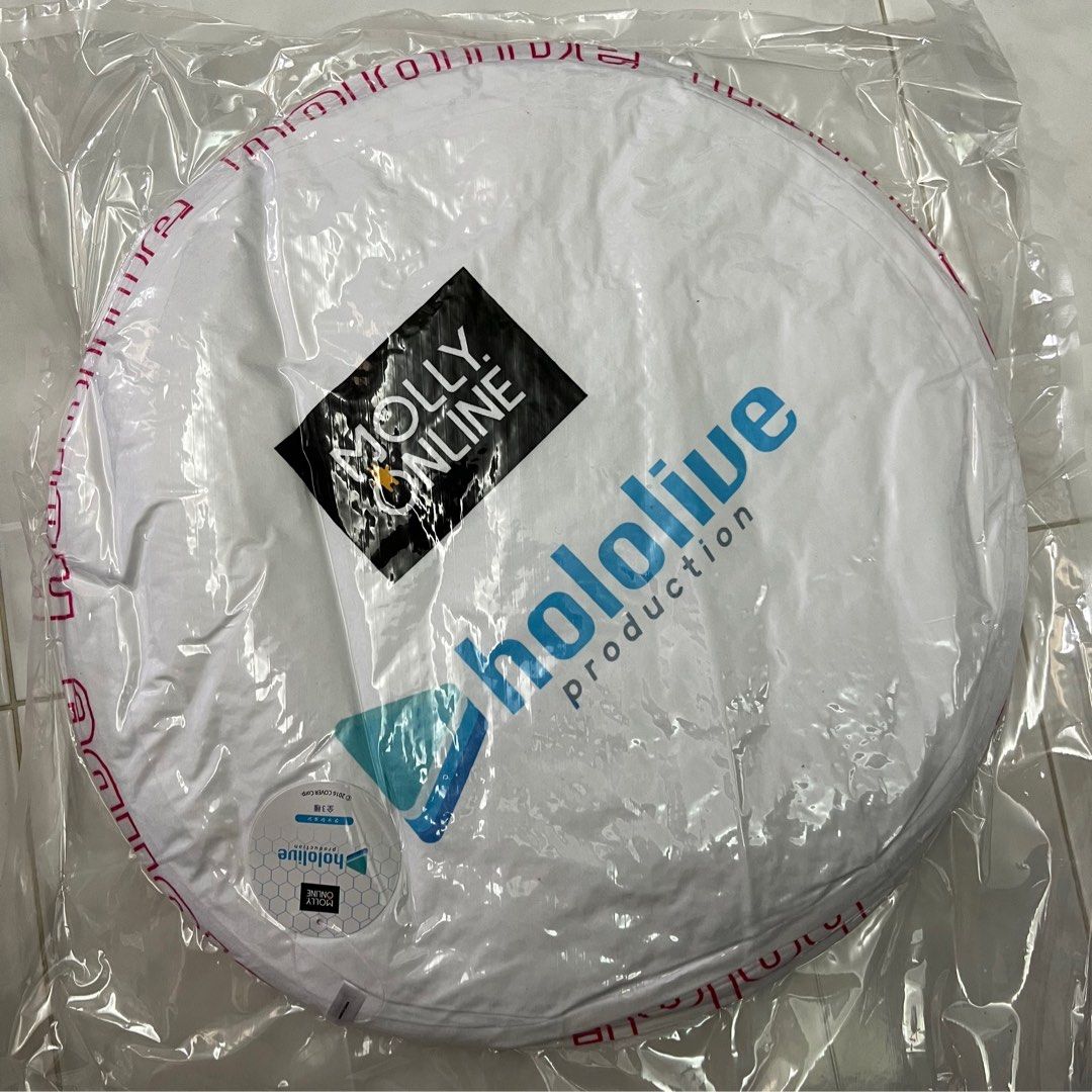Hololive Molly Online Hoshimachi Suisei x Sakura Miko Micomet cushion, Hobbies & Toys ...