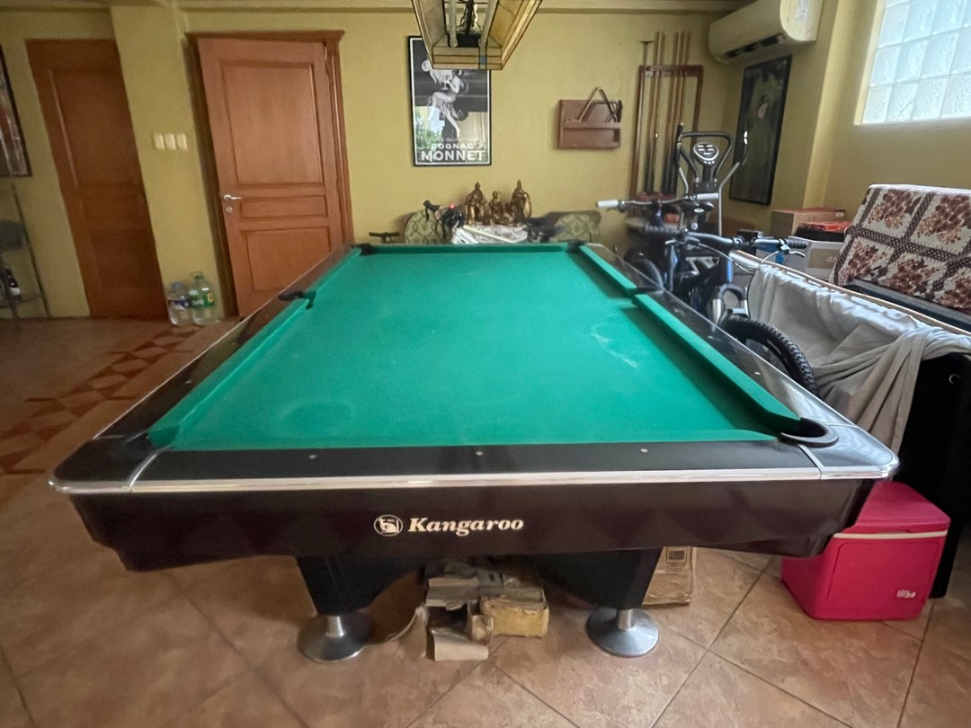 Kangaroo Billiard Table on Carousell