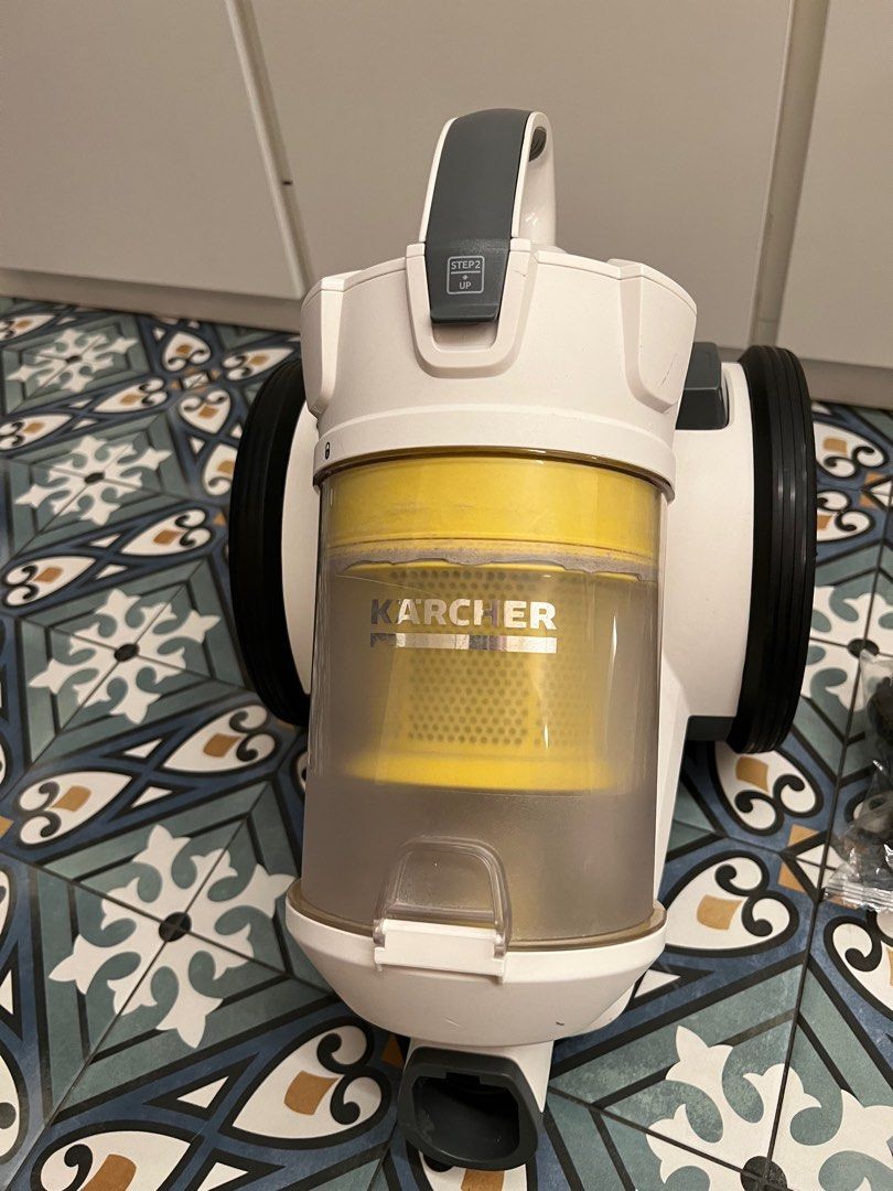 Karcher VC3 Premium Plus bagless Vacuum Cleaner, TV & Home Appliances ...
