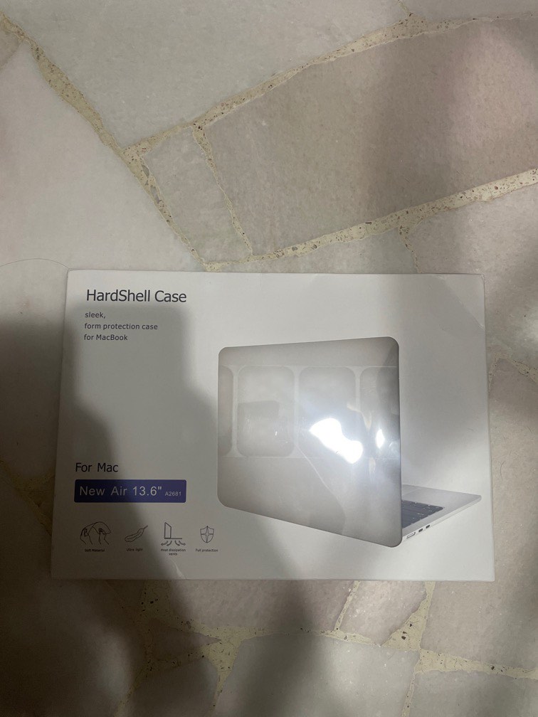 Macbook Pro M2 13 inch hardshell matte clear case, Computers & Tech ...